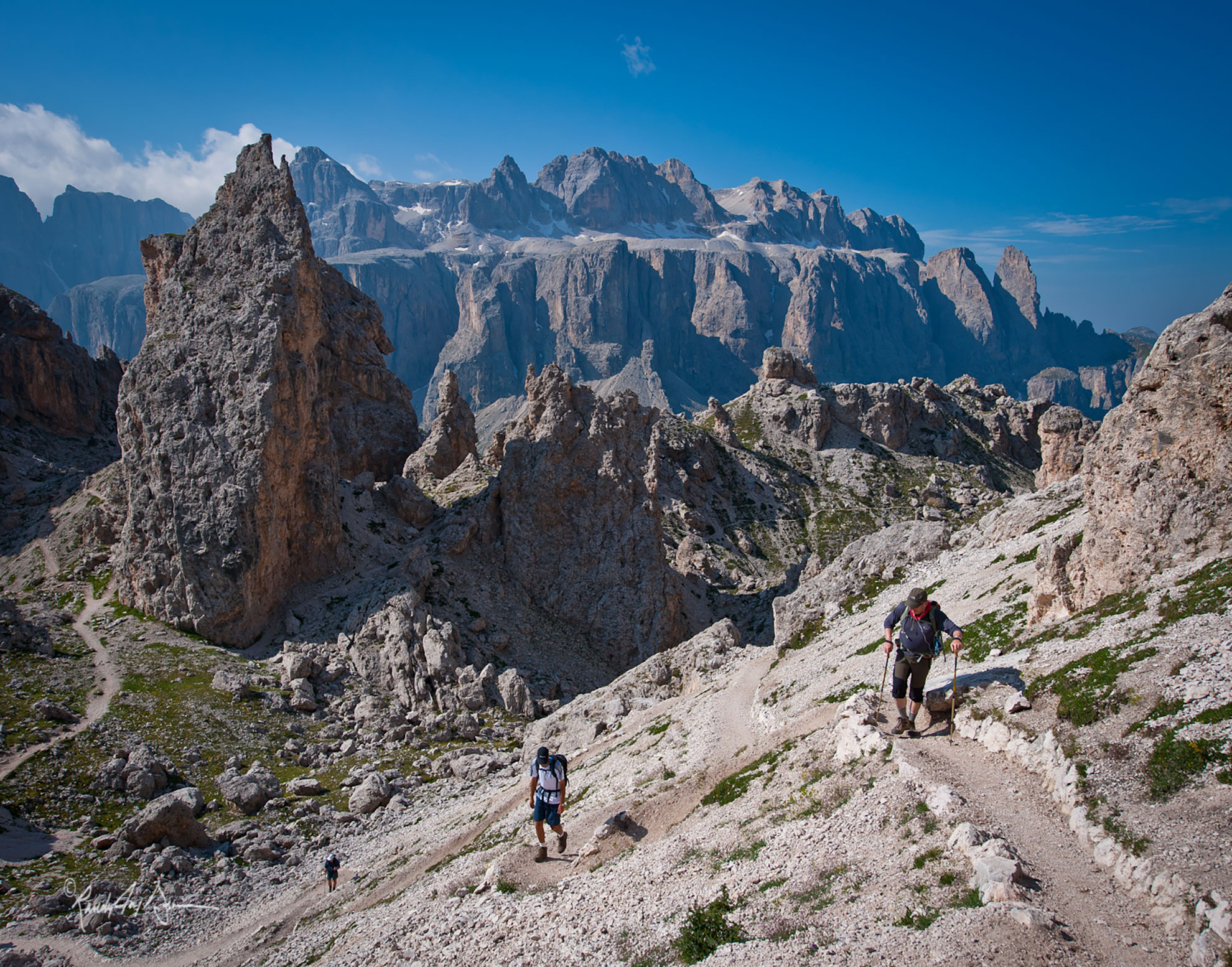 Hiking From Cortina D Ampezzo To Alta Badia Dolomites Hikes Dolomite
